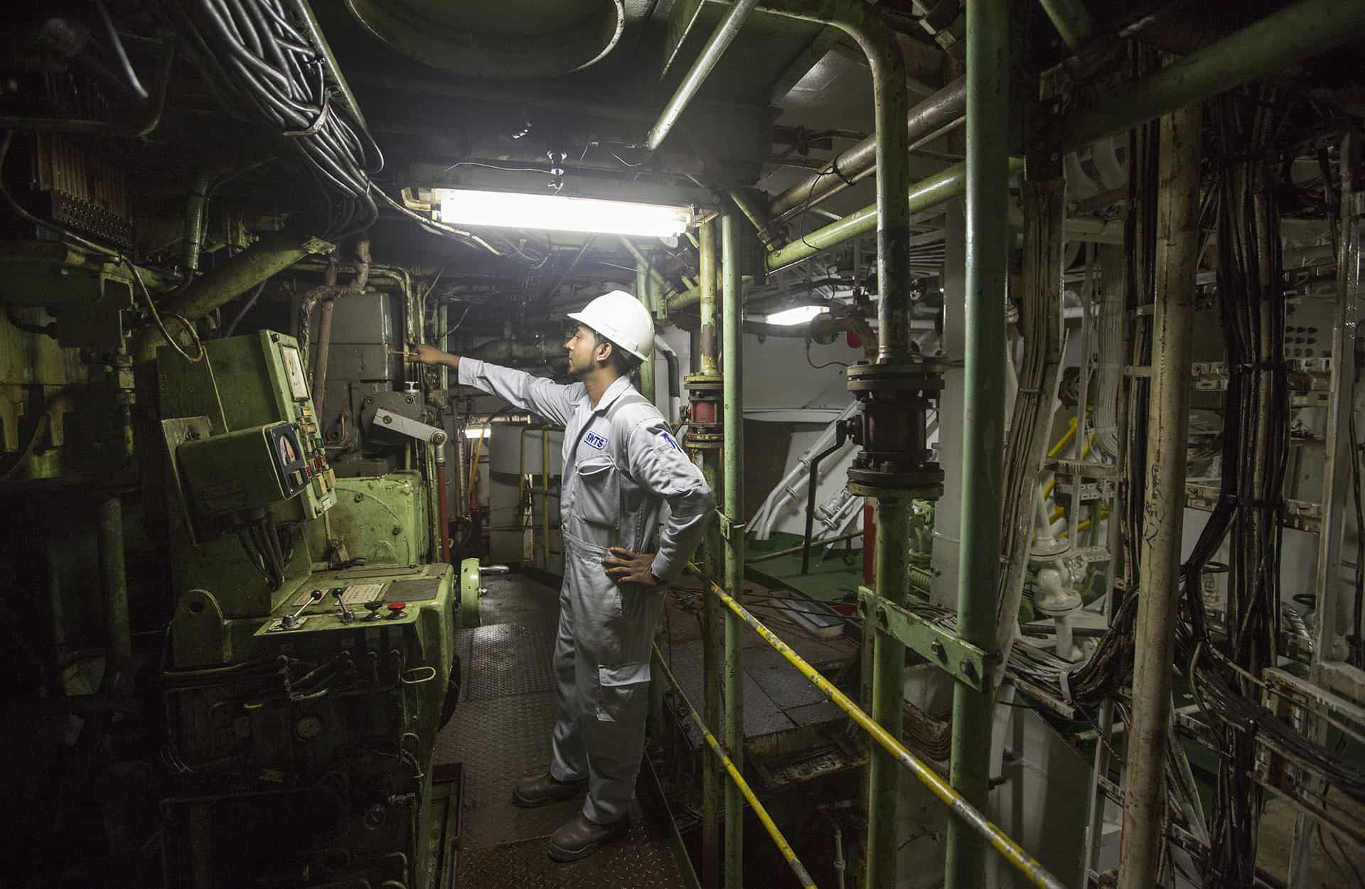 Integrated Control | Governors & Control System Solutions – SWTS